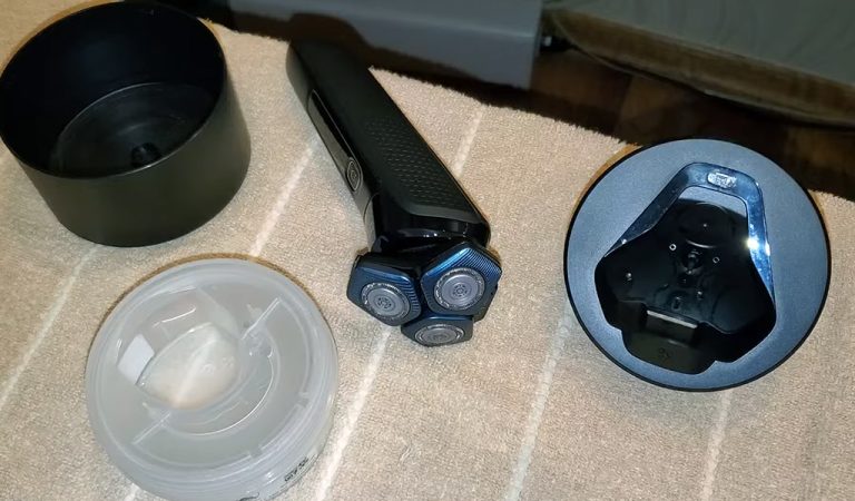 Beyond Basic Cleaning: How To Clean An Electric Shaver The Right Way ...